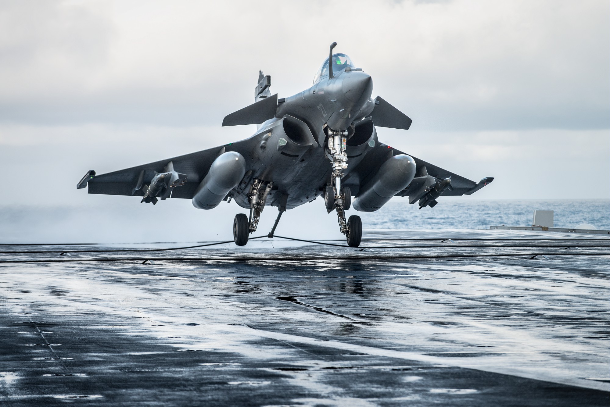 Livre. « Rafale Marine : essais en vol pour navaliser un chasseur ...
