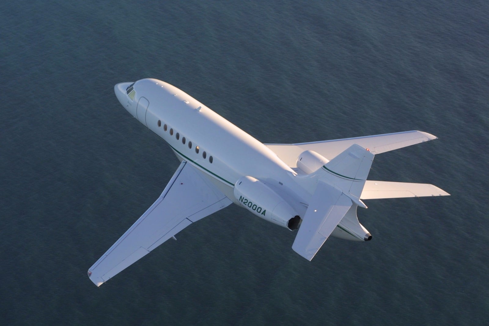 Falcon 2000: origins, characteristics and performance data
