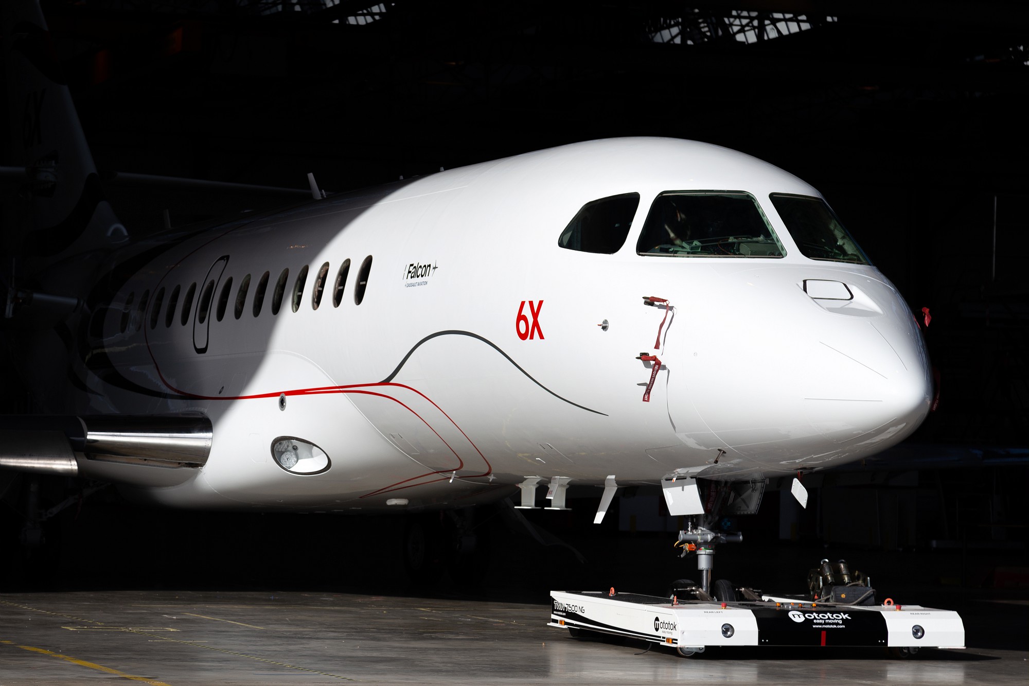 Falcon 6X rollout - Press kits