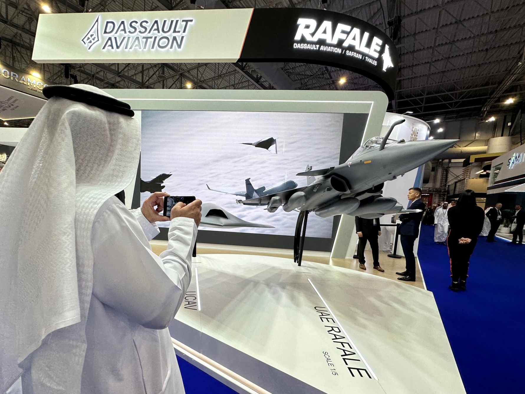 Dassault Aviation at Dubai Airshow - Press kits